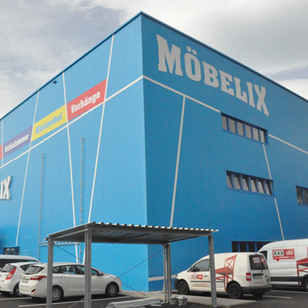 Möbelix, Bratislava, Nový design fasády a interiéru